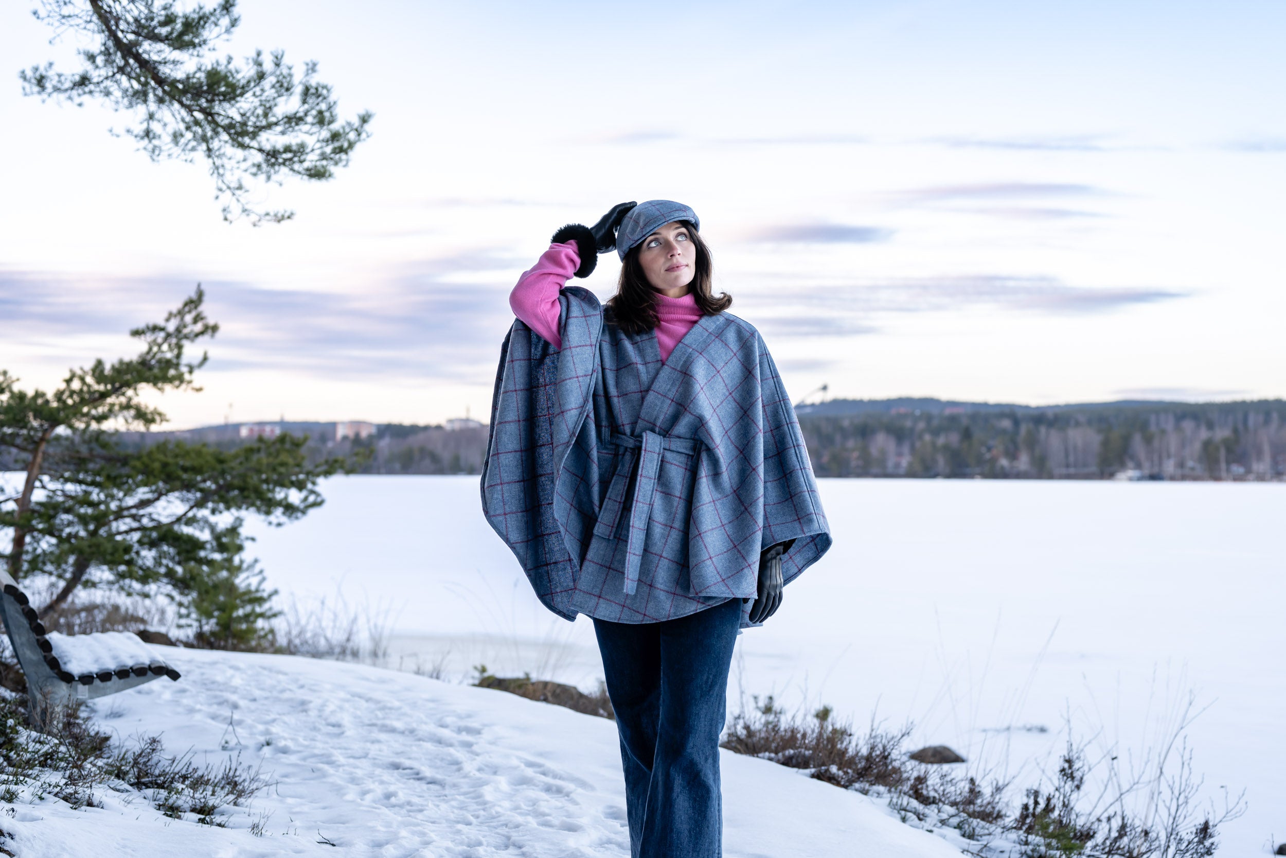 Capes & Ponchos I Köp cape för dam online – CTH Ericson of Sweden